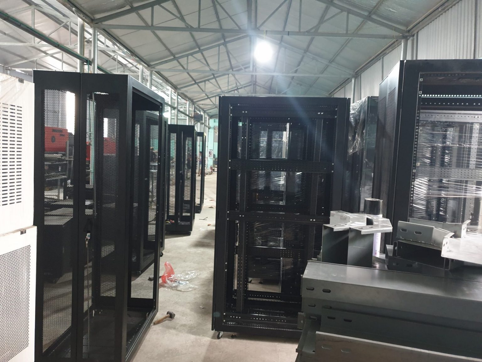 Cataloger Tủ Rack Tủ Mạng SeArack » Cơ Điện Hà Nội