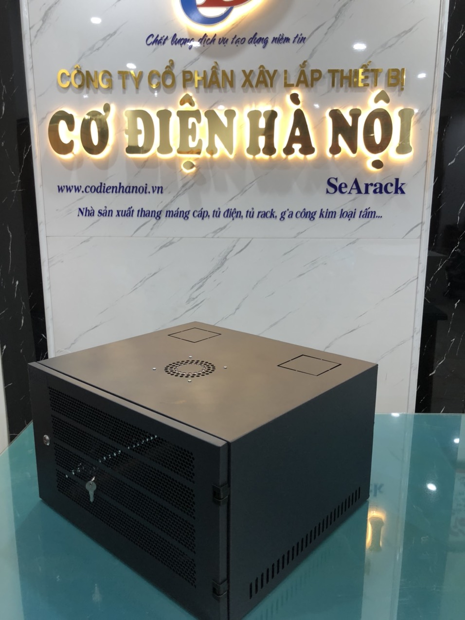 Tủ Rack Tủ Mạng là gì? Cấu tạo, định nghĩa, nguyên lý hoạt động của Tủ ...